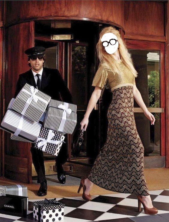 Pepe U Photo Frame Effect | Pixiz