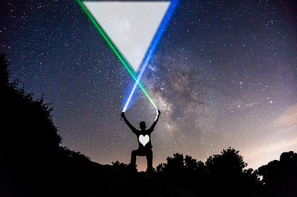 Aguila Photo Frame Effect | Pixiz