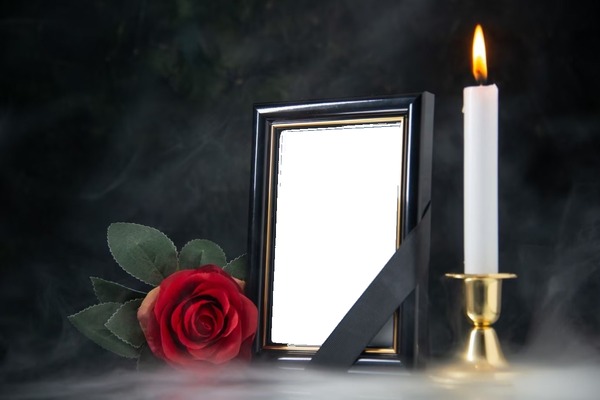 RIP Photo Frame Effect | Pixiz