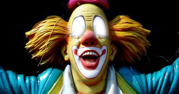 Clown Photo Frame Effect | Pixiz