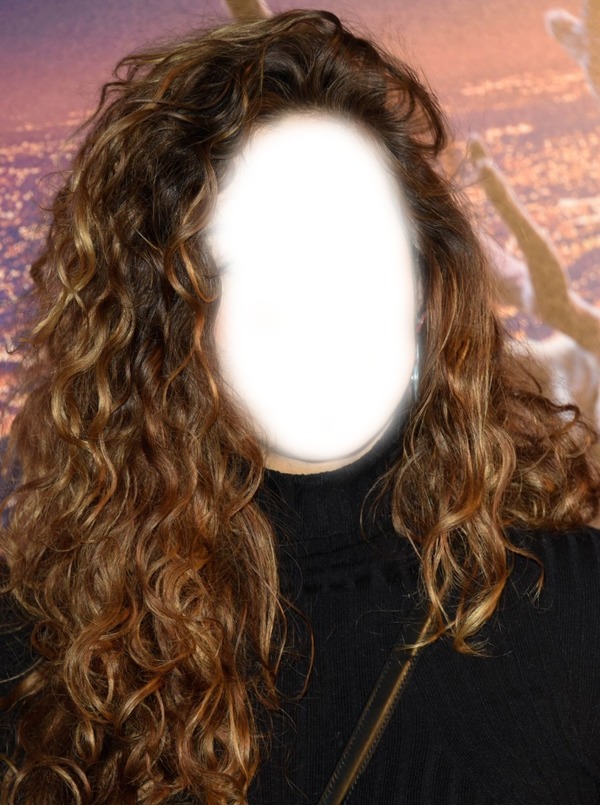 Manon Azem Photo Frame Effect | Pixiz